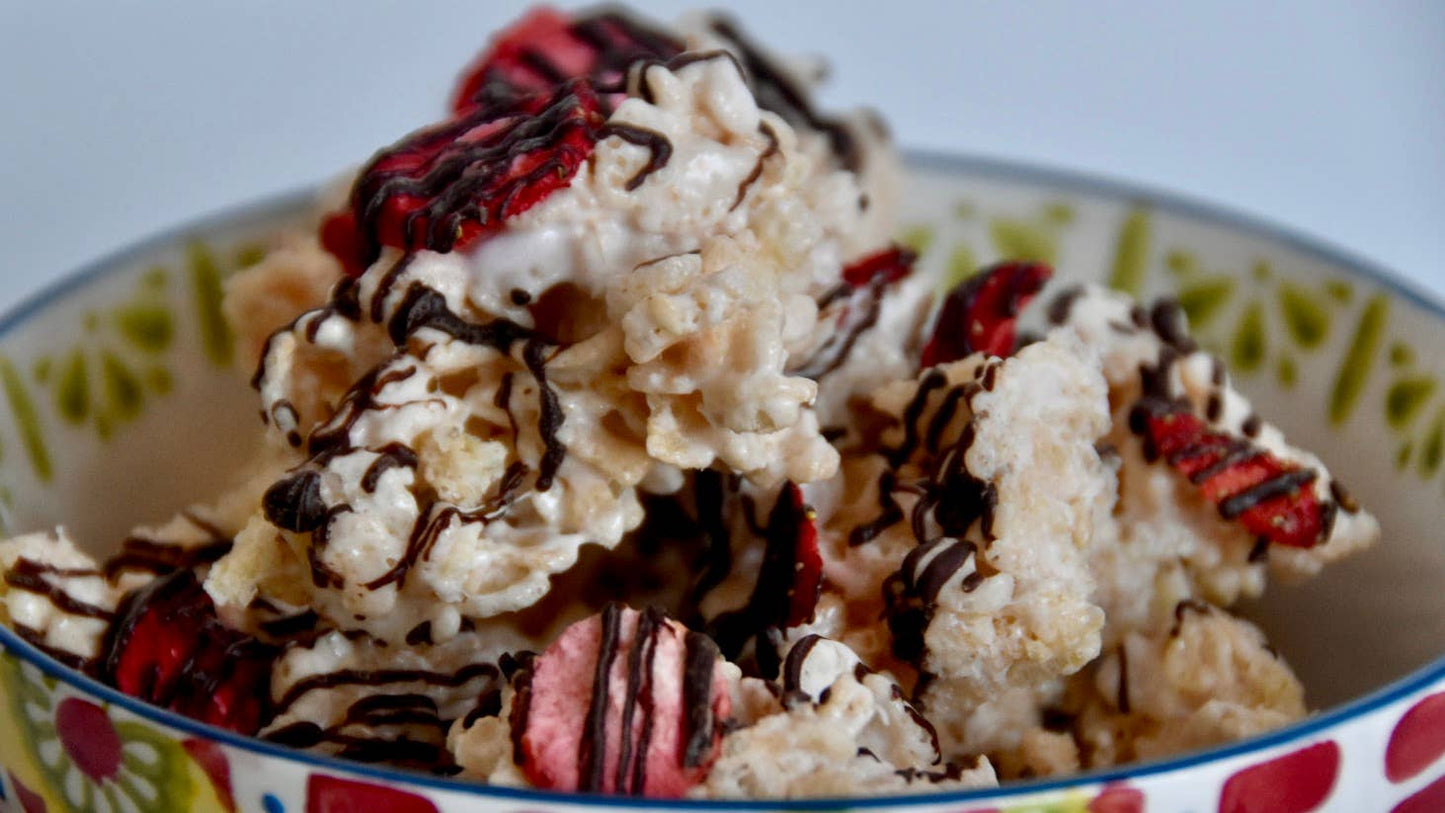 "Clusters" Chocolate Covered Strawberry Crispie Mix – The Thrifty Chick